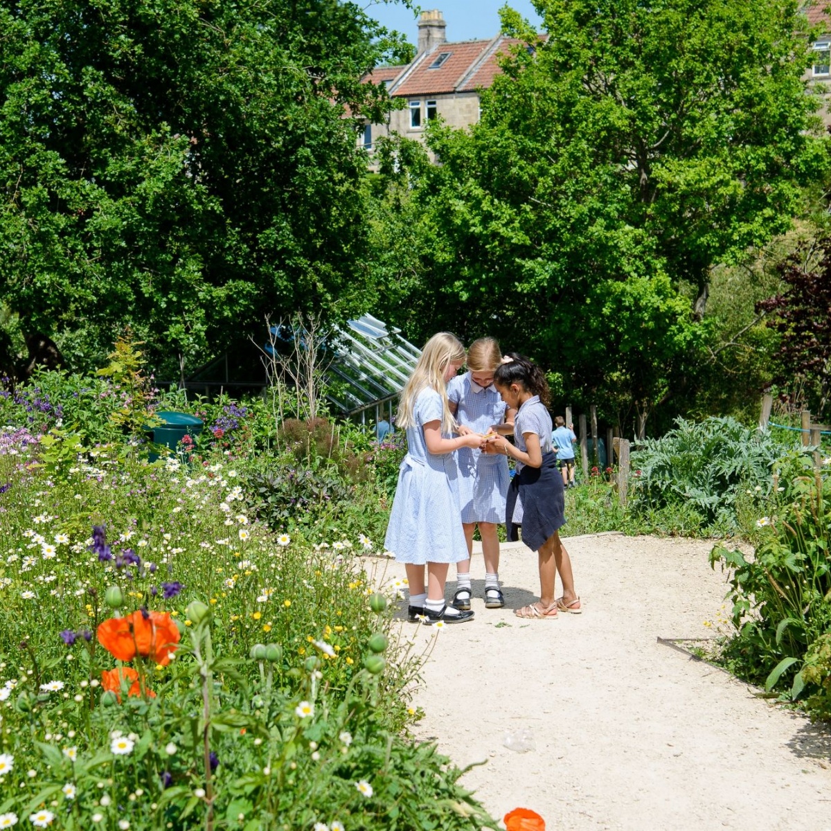 Box Church of England Primary School - SCHOOL TOURS